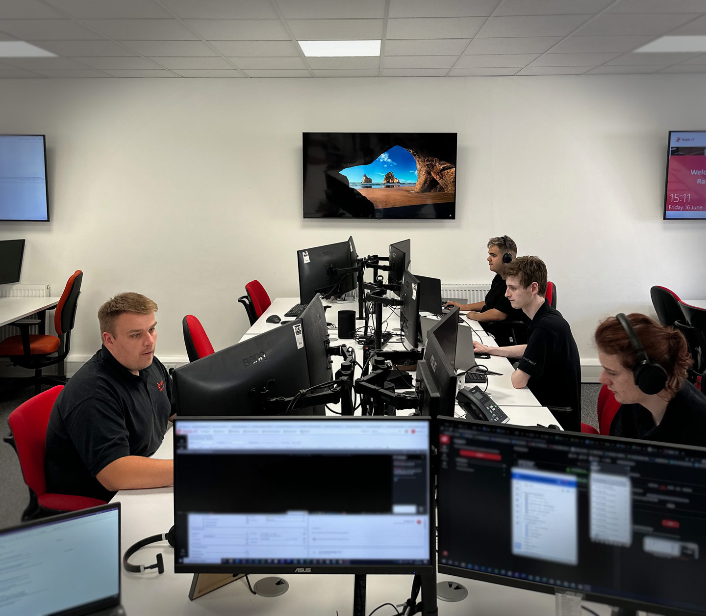 IT Support Leeds | Fast, Local & Reliable Business IT Support | Rabb IT